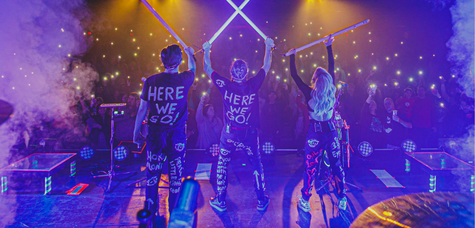 Services : Heroic Productions