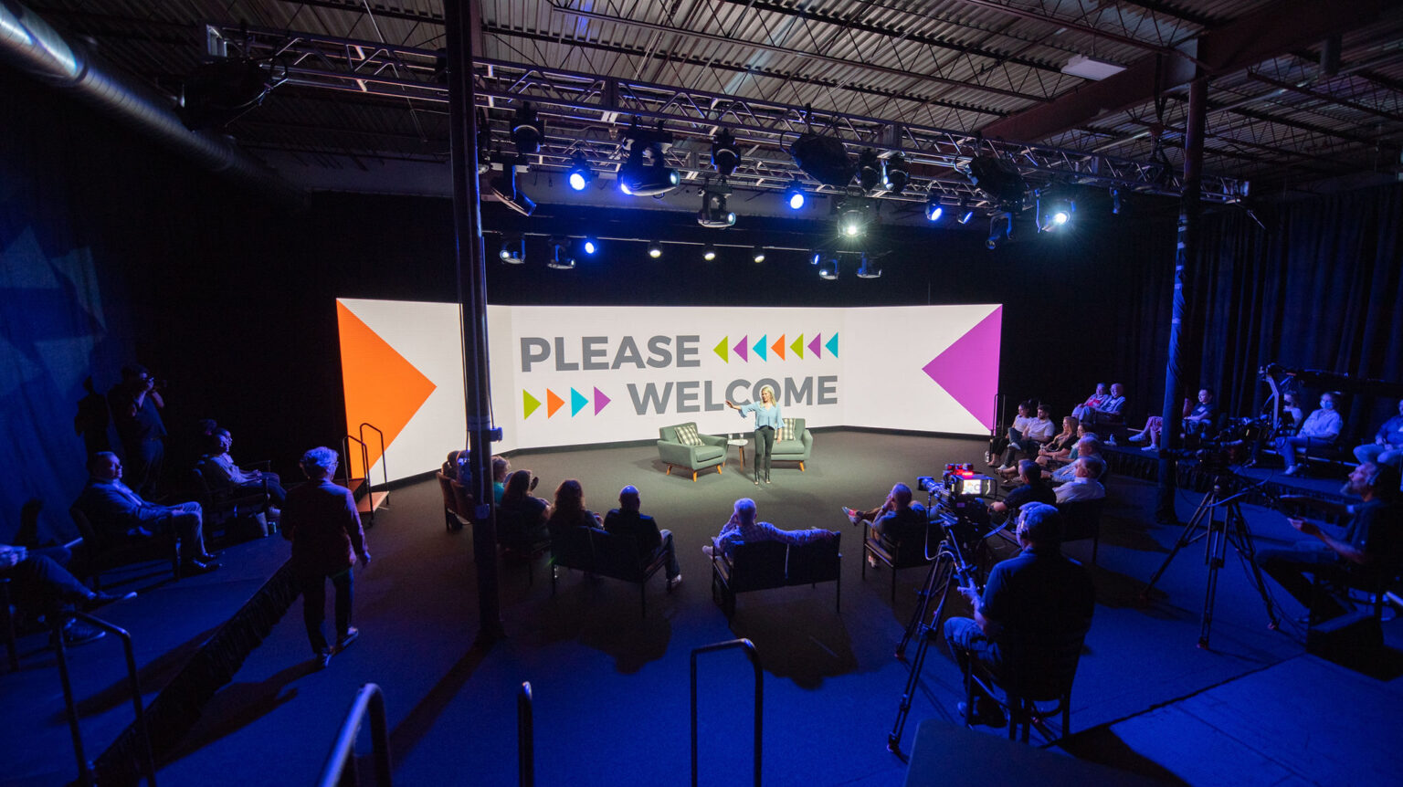 How to Do a Corporate Event Right: The 'Please Welcome' Series : Heroic ...